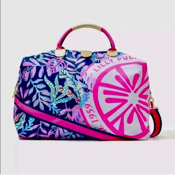 Lilly Pulitzer | Bags | Nwt Lilly Pulitzer Whitleigh Weekender Bag ...